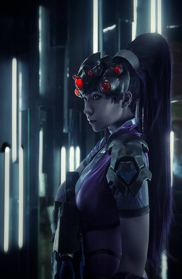 Overwatch: Widowmaker Cosplay by Arienai-Ten • AIPT