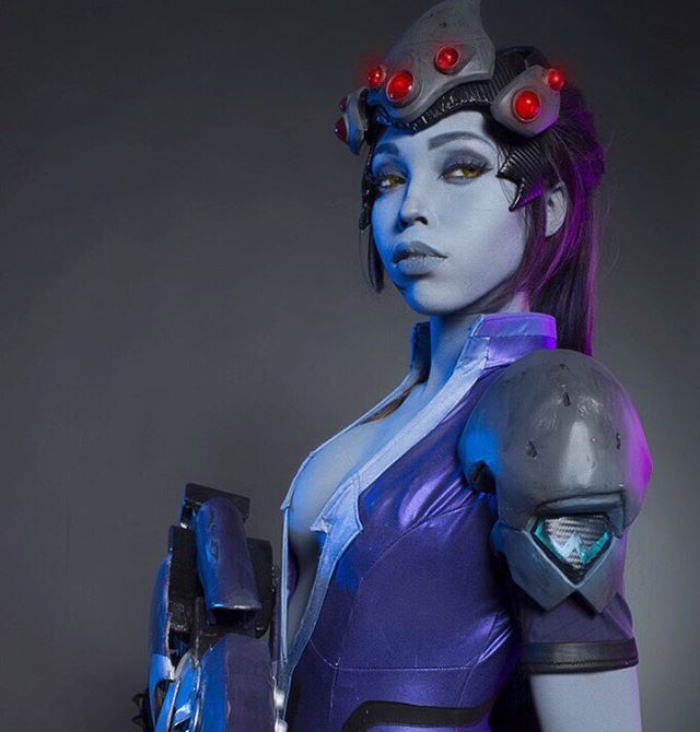 Overwatch: Widowmaker Cosplay by CutiePieSensei • AIPT